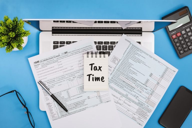 When Do You Have To Pay Taxes? (Tax Extension Guide) | MoneyLion