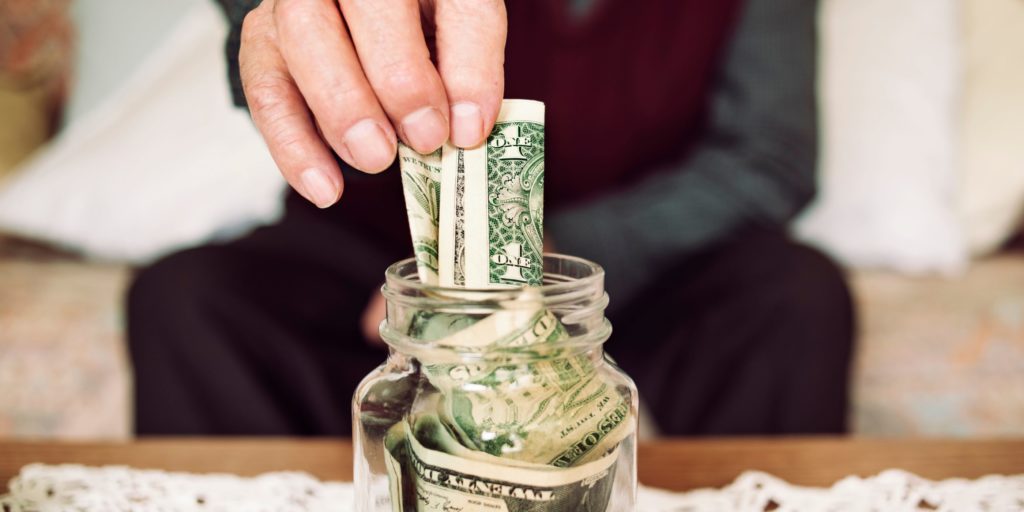 What are Round Ups? Adding to Your Investments w/ MoneyLion