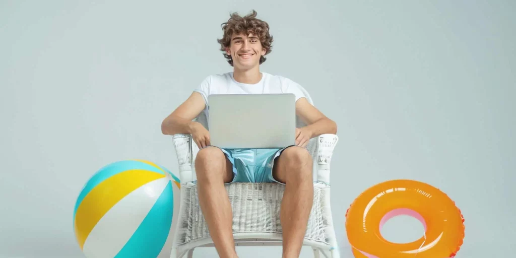 21 Summer Jobs for College Students: Make Money