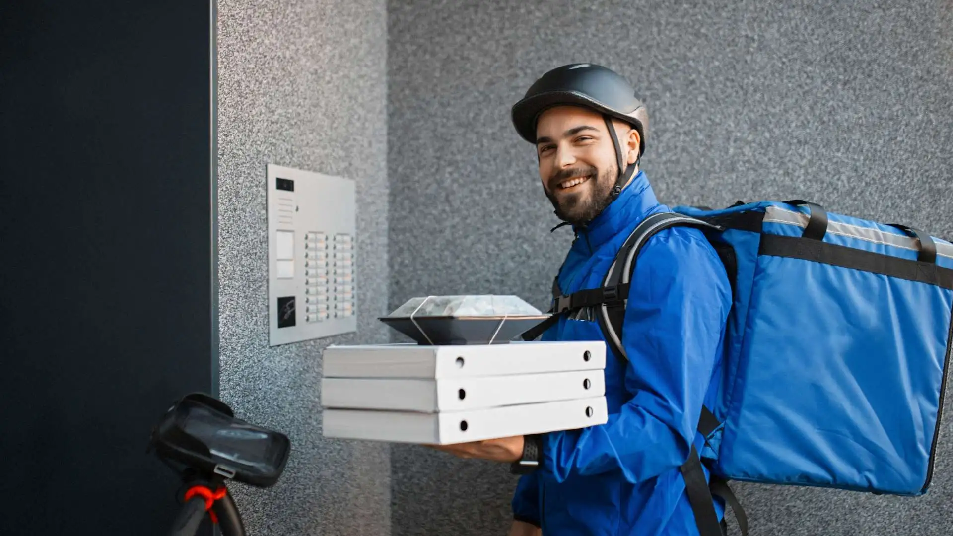 How to Get Instant Cash for Your Old Phone with ecoATM | MoneyLion